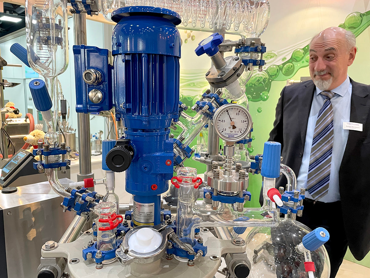 ChemBio 2024 – tunnelmia, tuttuja ja tapahtumia - Kemia-lehti